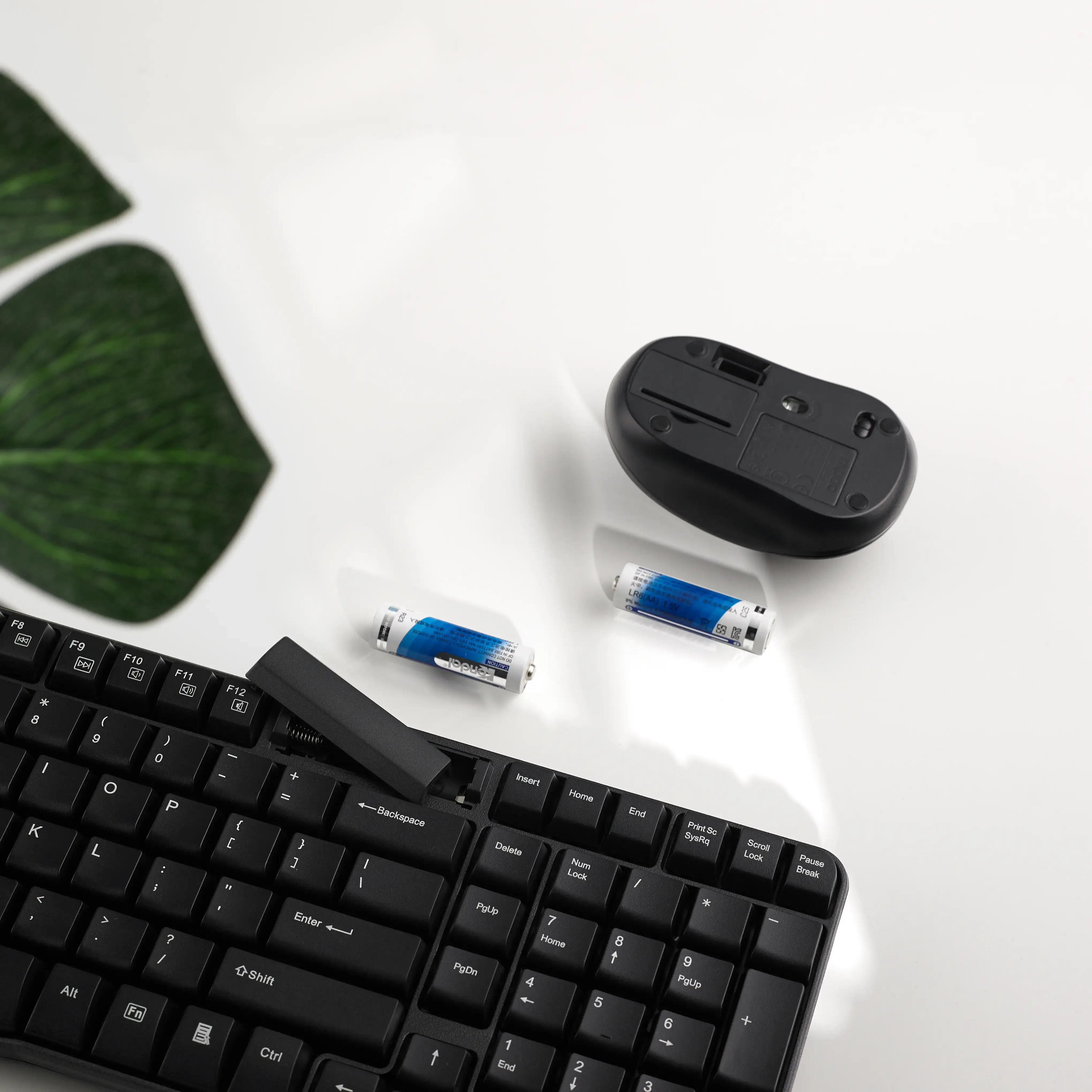 Rapoo - X1800S 2.4G wireless keyboard and mouse set (CHI Rapoo - X1800S 2.4G wireless keyboard and mouse set (CHI